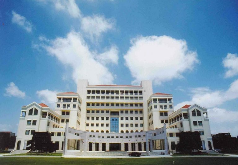 Shanghai Normal University - JTRH - Study in China